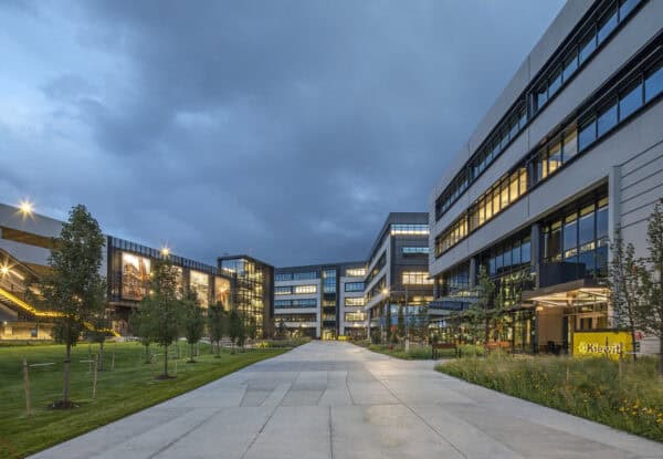 Kiewit New Regional Headquarters - Martin/Martin